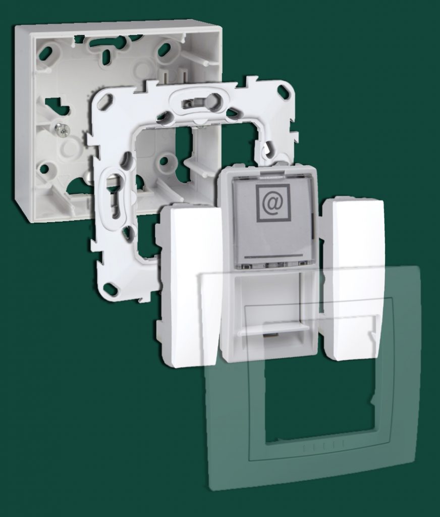 RJ45 Socket Outlet - Cat6 (UTP) - Complete Enclosure - AZenergy